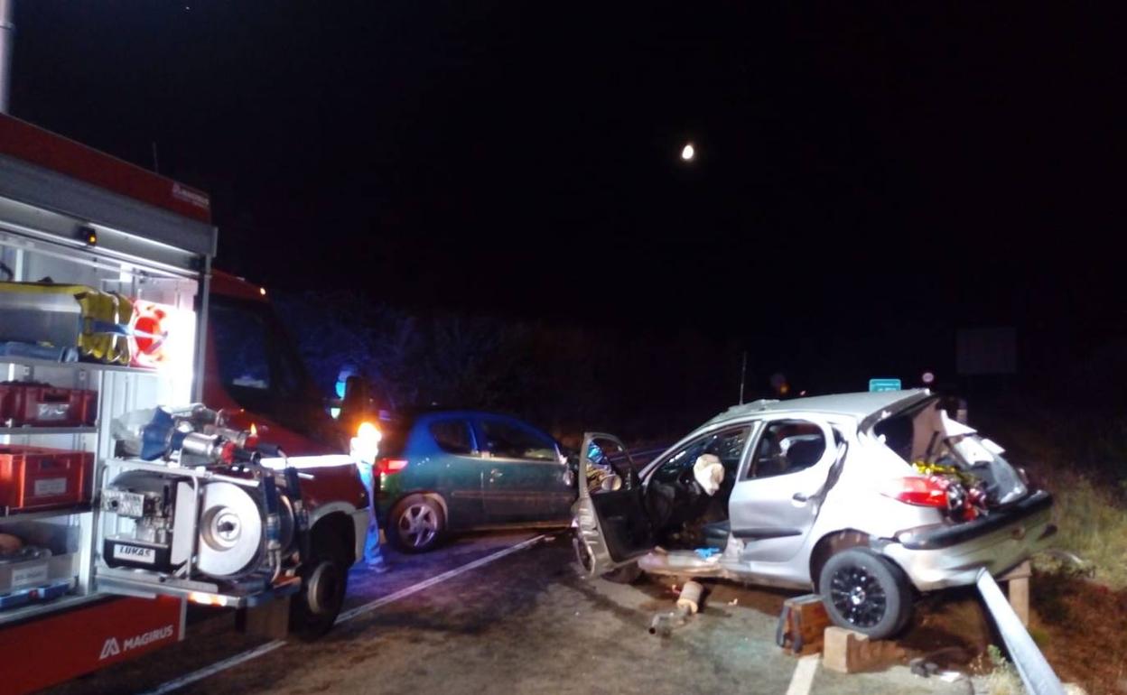 Un Hombre Y Sus Dos Hijas Mueren En Un Terrible Accidente El Correo